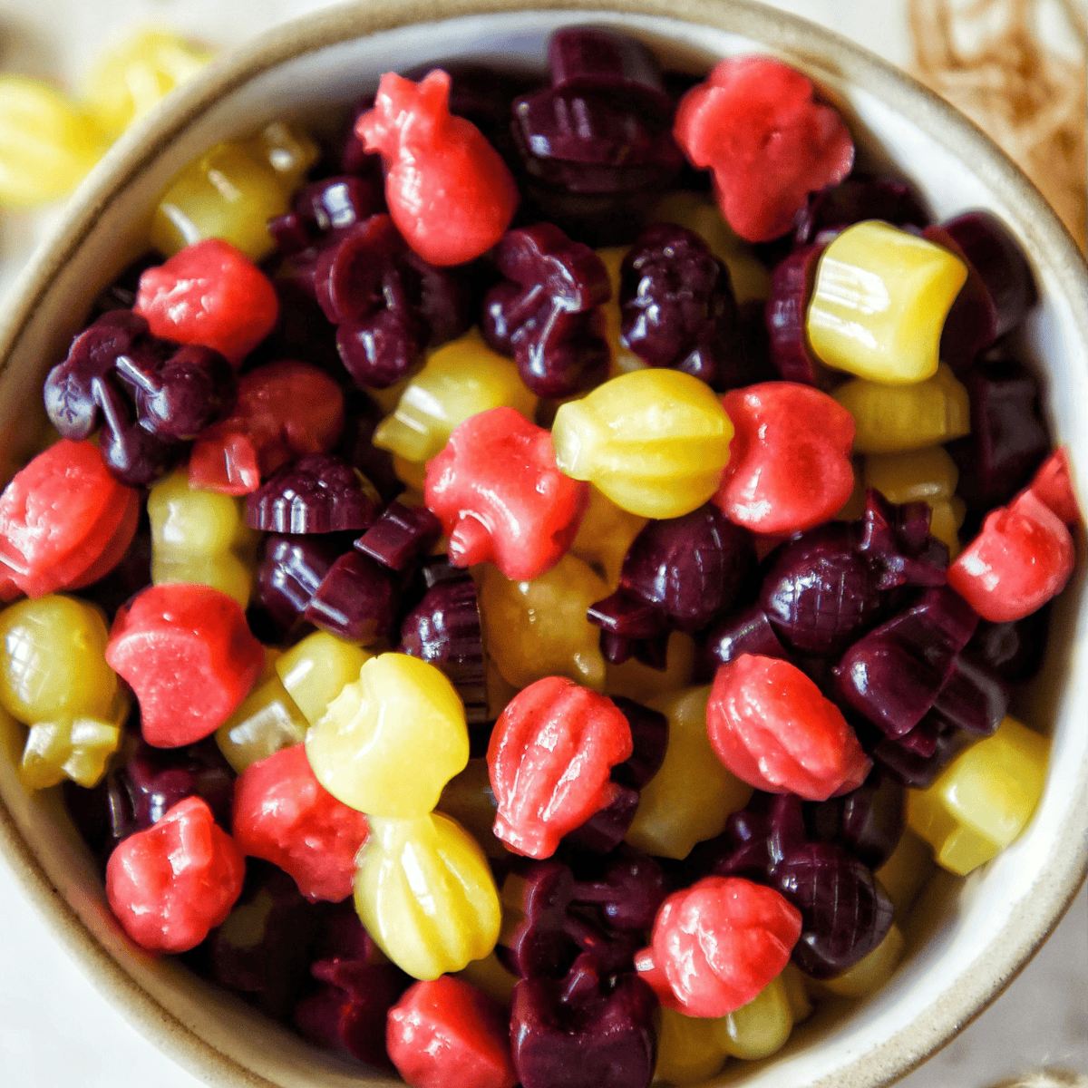 Easy Vegan Fruit Snacks (No Gelatin & Made with Fruit) - Plantifully Based